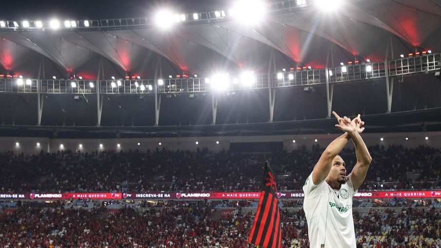 STJD denuncia Paulinho após comemoração contra o Flamengo ...